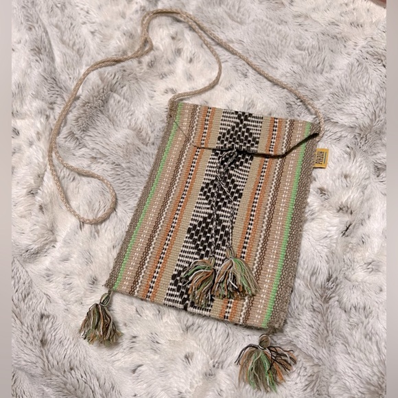 Pinzon | Bags | Andean Peruvian Shoulder Crossbody Bag Boho Hippie ...